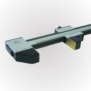 gauge for linear measurements with steel plates | Sistemi Klein